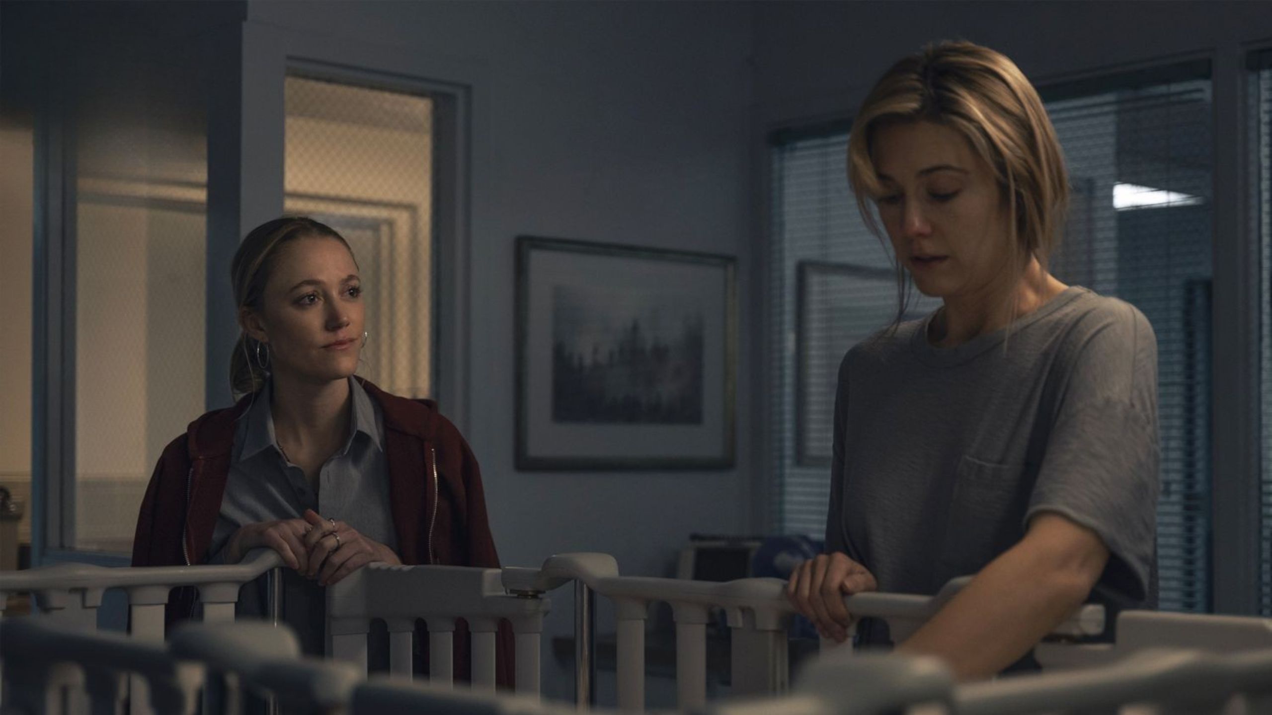 LA MANO QUE MECE LA CUNA: Llegó a Disney+ la adaptación del film de 1992 (RECAP)